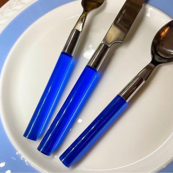 Vintage | Kitchen | Vintage Blue Lucite Flatware 36 Pieces 2 Setting 3 ...